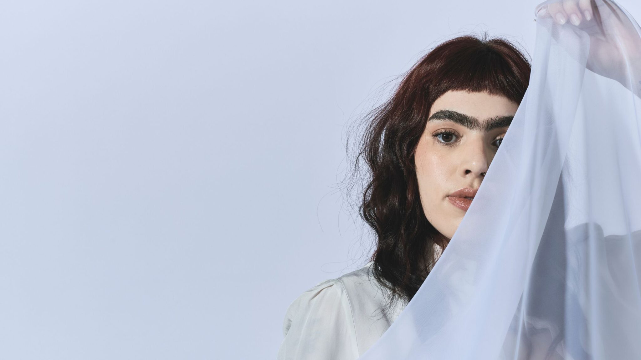 Monobrew – co to jest i jak się pozbyć niechcianego owłosienia między ...